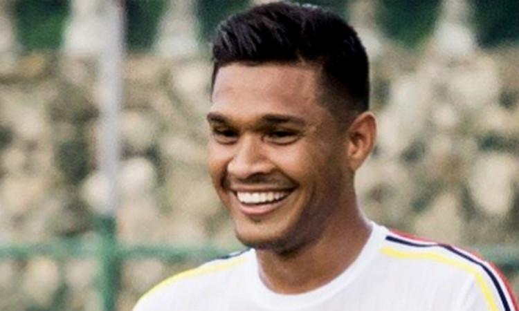 Teófilo hizo feliz a esta niña con discapacidad. ¡Qué gran corazón ...